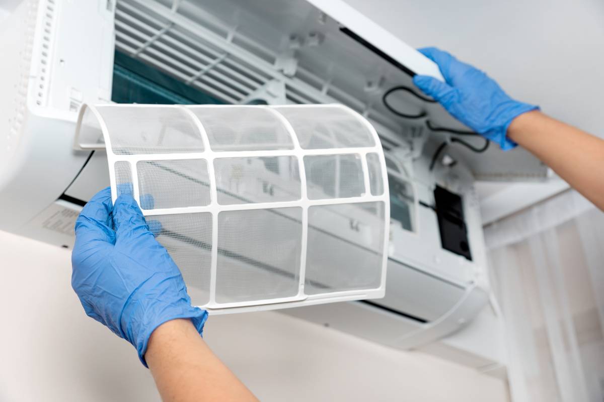 What to Do When Your AC Breaks in Extreme Heat - Justice Inc.